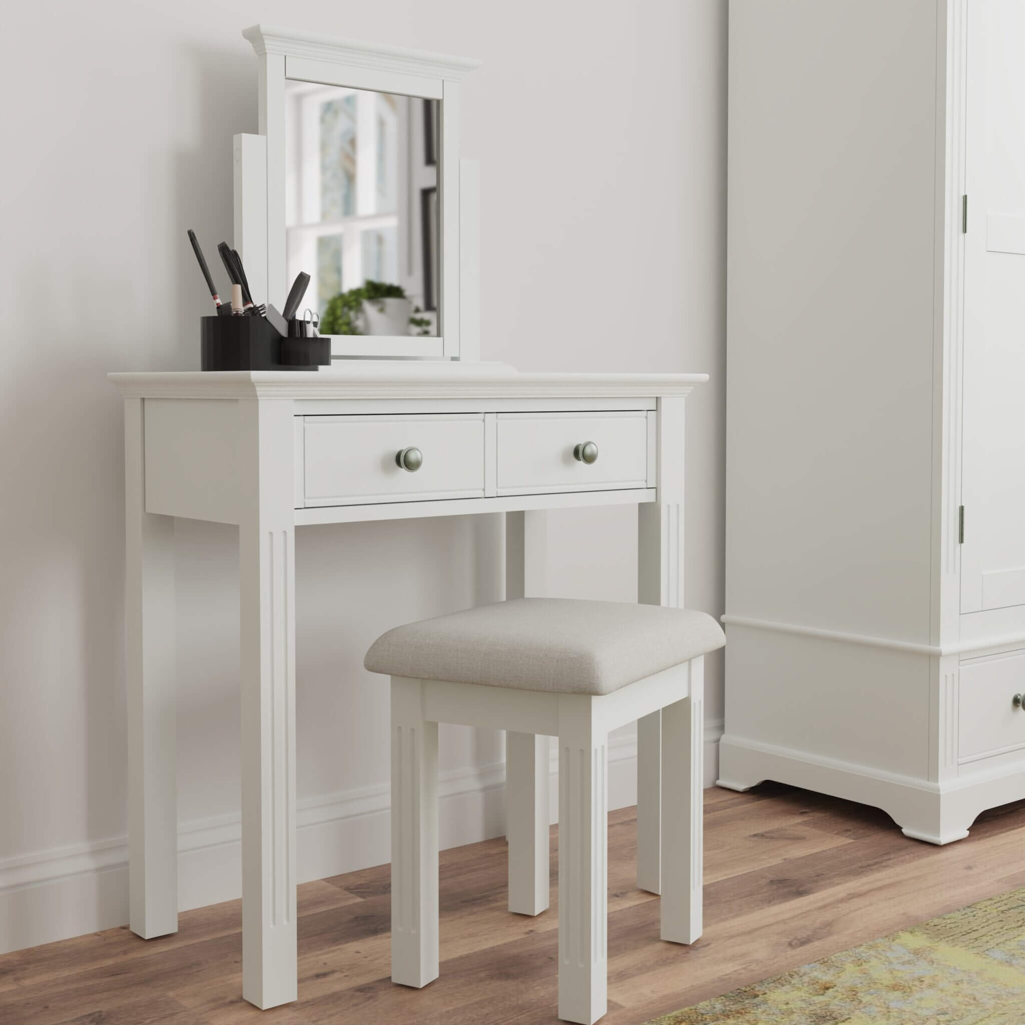 Chatsworth White Dressing Table Mirror | Pine and Oak